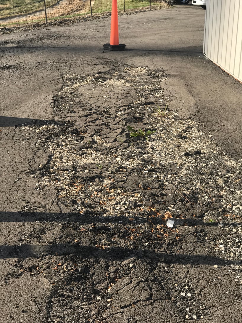 3 Signs of a Bad Asphalt Parking Lot Base